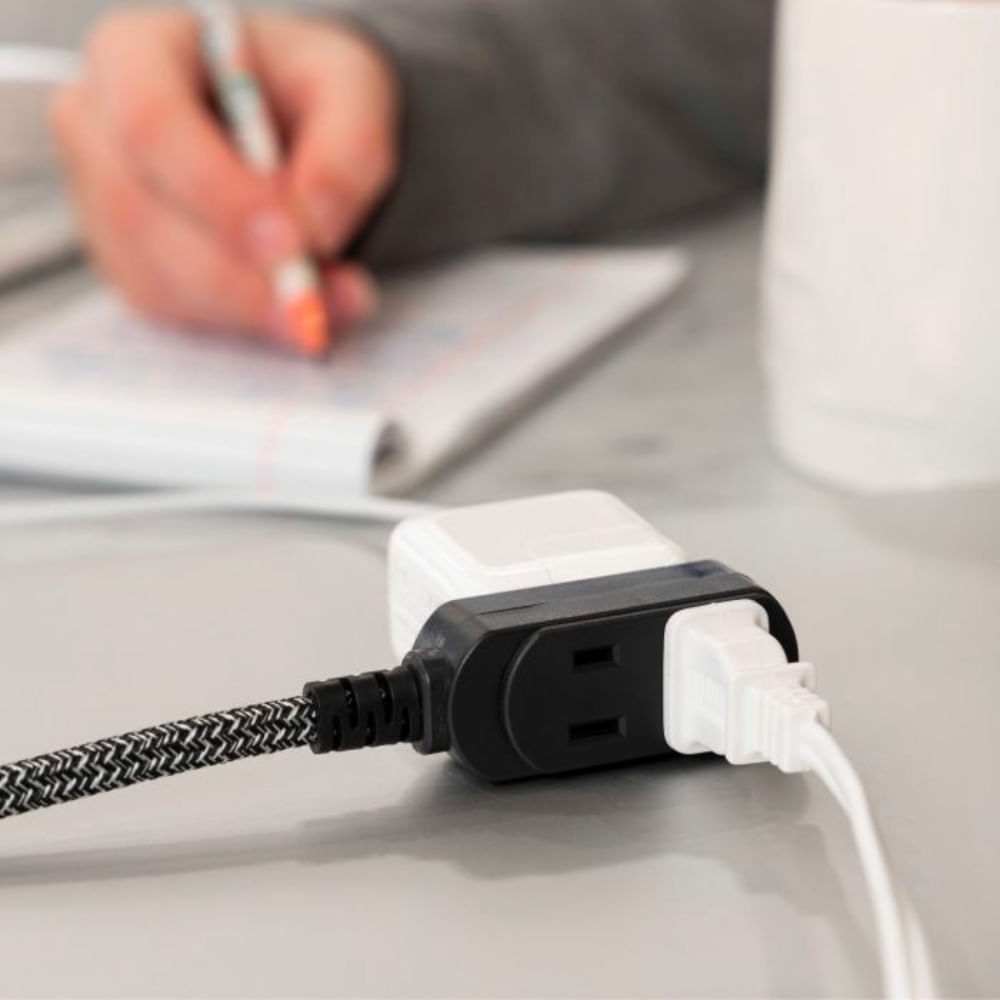 Cable de Extensión Trenzado de 3 Tomas con Enchufe Plano, 8ft. - Negro ...